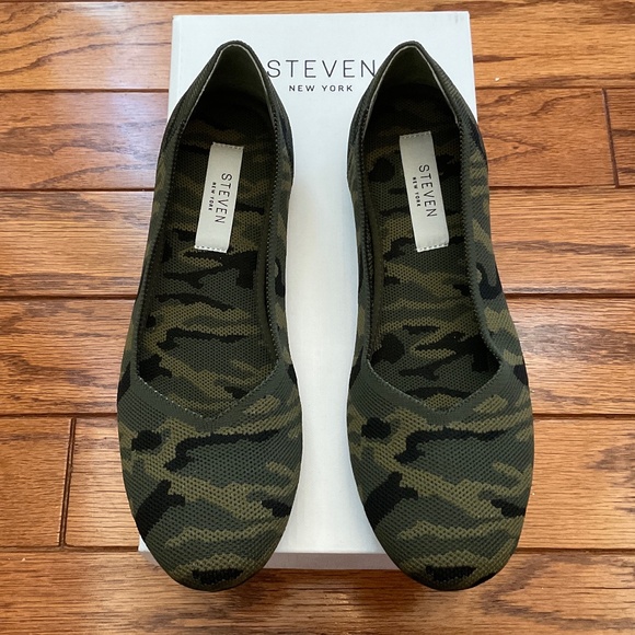 Steven By Steve Madden | Shoes | New With Box Size 75 Camo Slip On ...